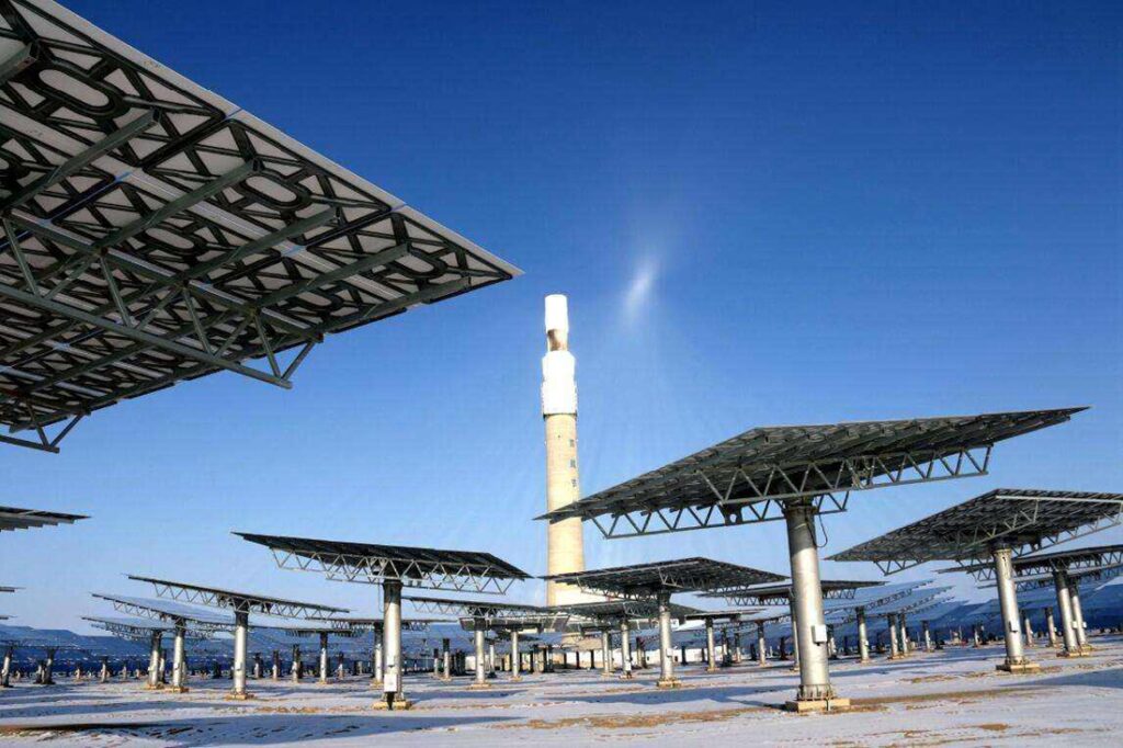Ultra-large Molten Salt Tower Solar Thermal Power Plant In Dunhuang ...