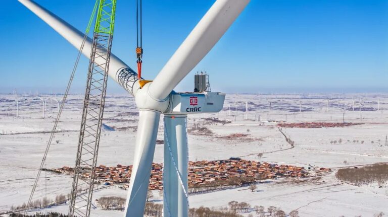 CRRC First 10MW Onshore Wind Turbine Lifting Completed - Boland Energy